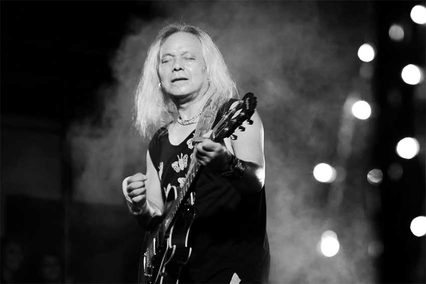 Bob Dylan Beyond Borders - East India Story